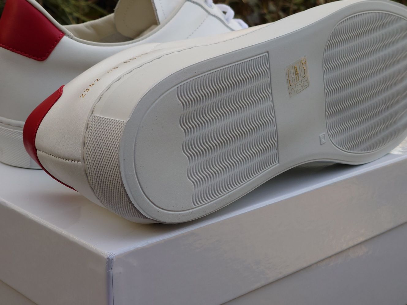 Common Projects Achilles Retro: The (Expensive) Standard