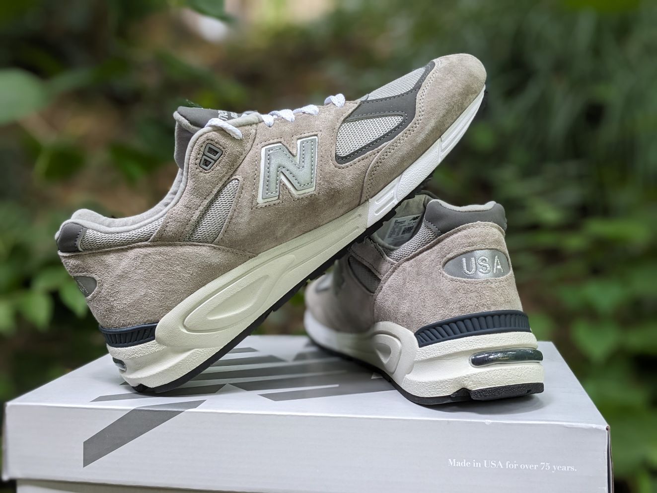 New Balance 990 v1-v6: Which is the Best? - 100wears